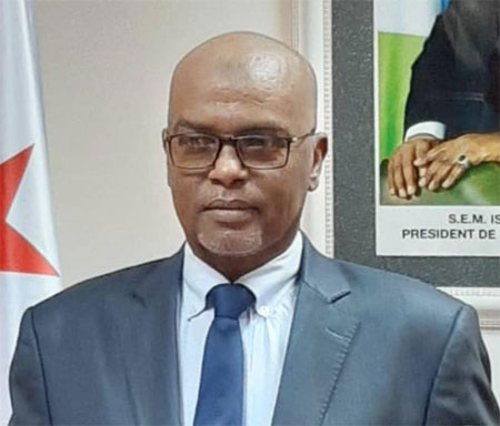 Human Village - Isman Ibrahim Robleh, titulaire d’un compte au Kenya